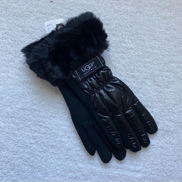UGG | Accessories | Ugg Black Metallic Faux Fur Tech Gloves | Poshmark